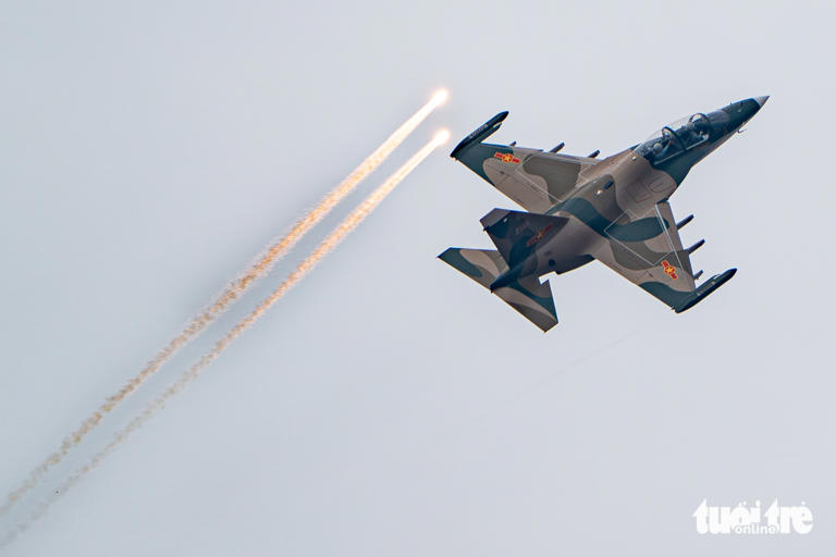 8 máy bay Yak-130 hoàn thành xuất sắc nhiệm vụ bay A80, đã về tới Tuy Hòa