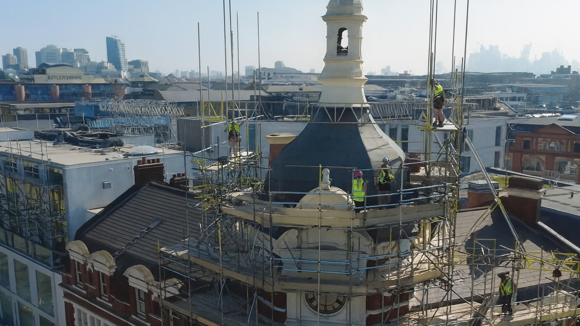 Scaffold Installation at Tower Bridge