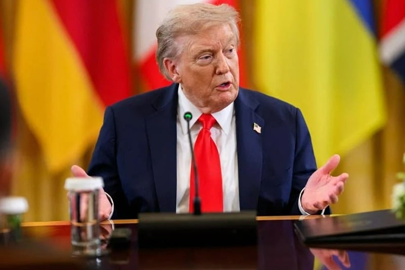 USA: Trump signe un décret classant le mouvement Antifa comme ...