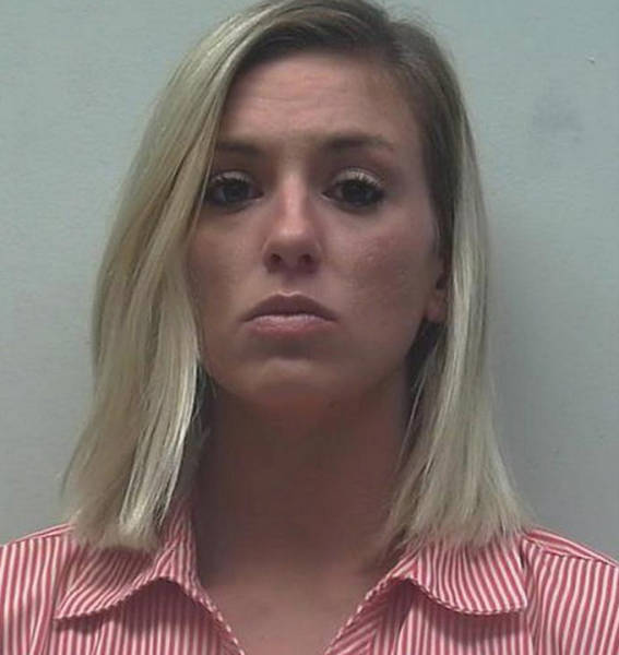 30 Random mugshots that went viral for their good looks