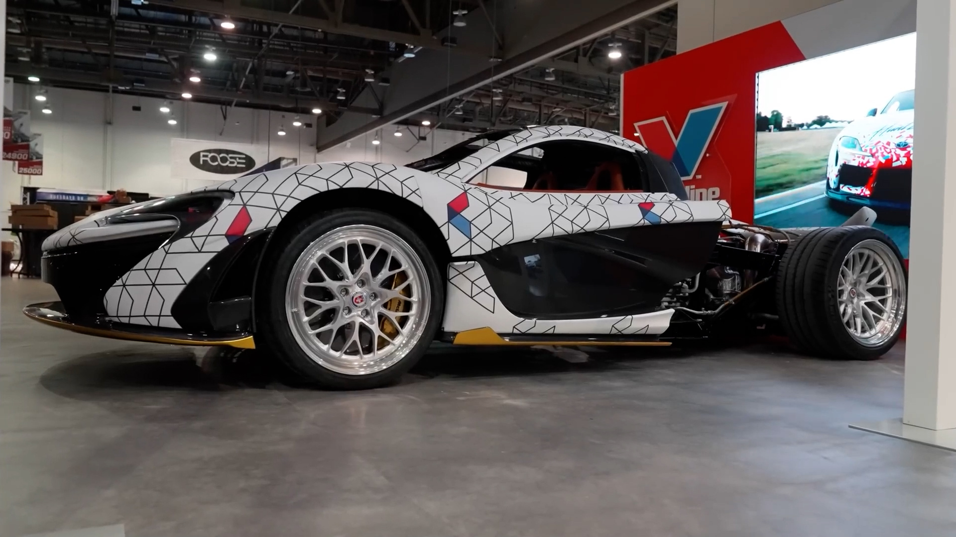 Tavarish Reveals McLaren P1 at SEMA
