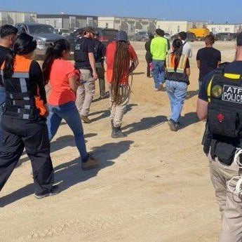 475 people detained in raid by ICE, other agencies at Hyundai site in ...