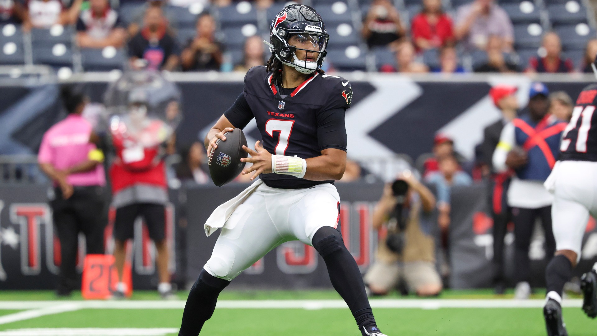 Texans vs. Rams Preview: Breaking Down the Week 1 Showdown