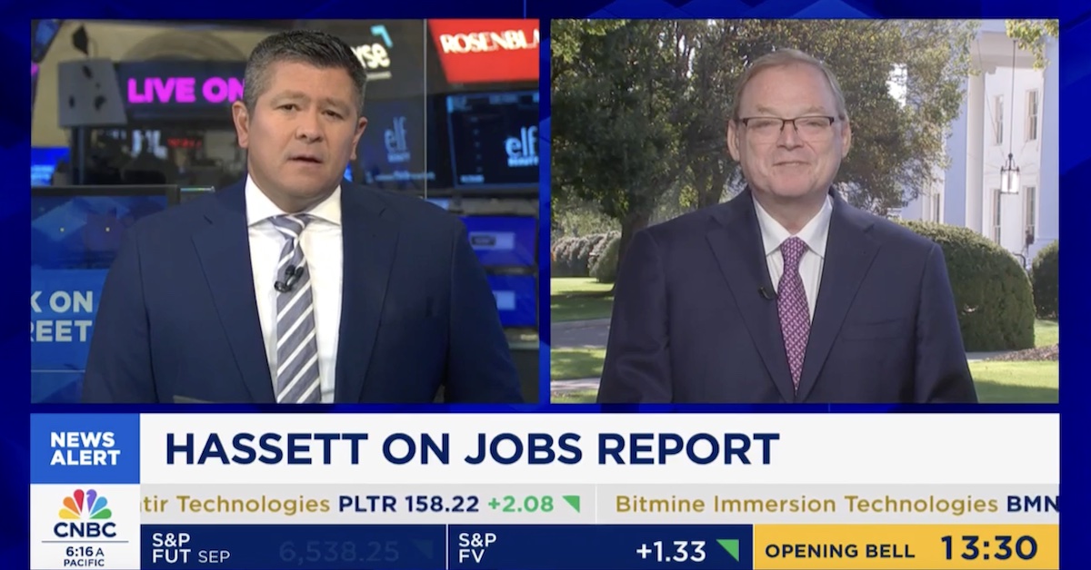 Trump Economic Advisor Admits New Jobs Report ‘Bit of Disappointment ...