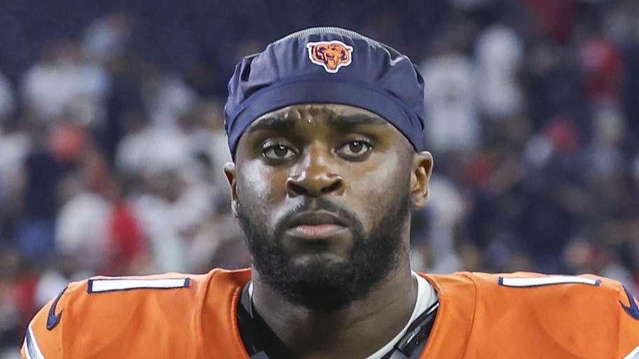 Bears insider explains why Chicago restructured Jaylon Johnson's contract