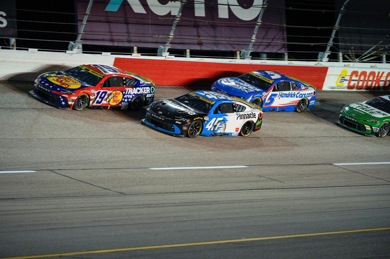 NASCAR Cup Series playoff picture after Darlington in 2025 Round of 16