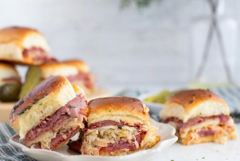 10 Irresistible Sliders That Prove Bite-Sized Is the Best Size