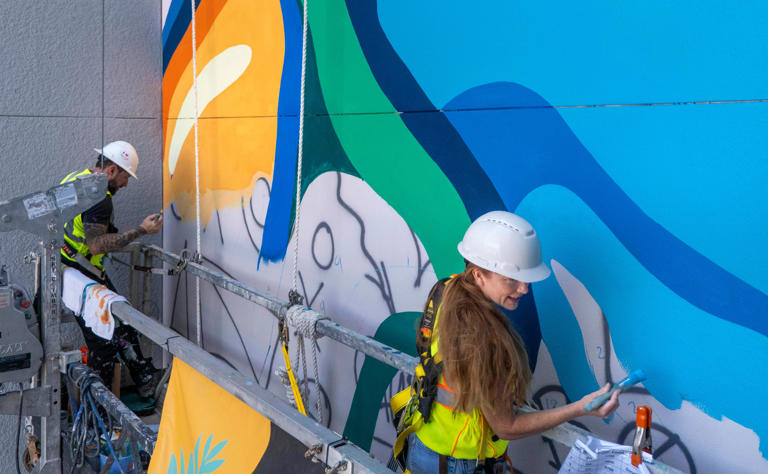 Check out the view! West Palm's tallest mural is going up - here's ...