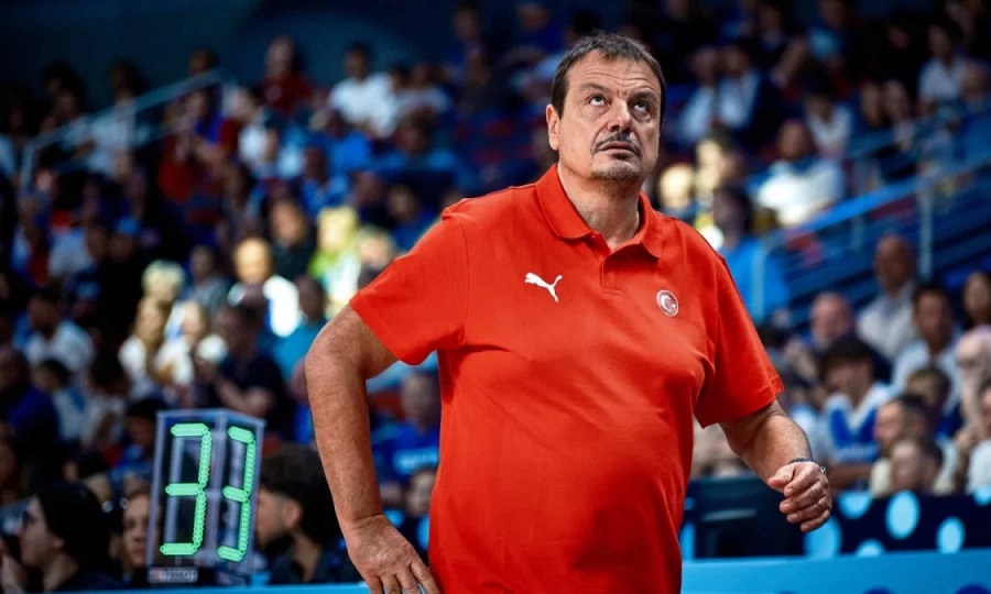 Οργή Αταμάν κατά FIBA: «Ασέβεια να παίζουμε στις 12 - Ακόμα και στις 3 ...