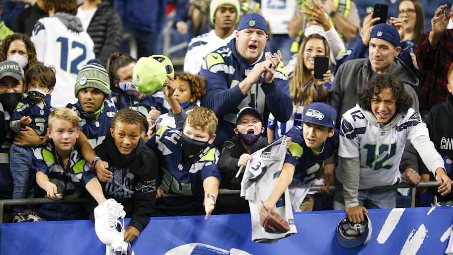 Seahawks announce clever way to combat problematic fans at home games