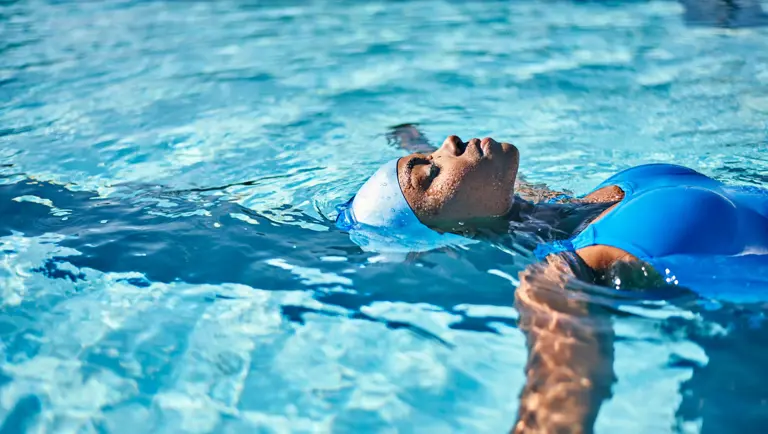 5 Side Effects of Swimming in a Pool With Too Much Chlorine
