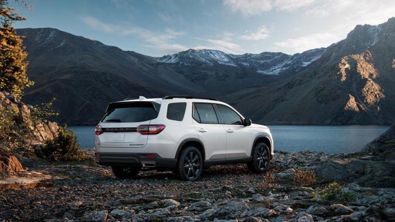 2025 Honda Pilot Elite: Road Trip Ambitions