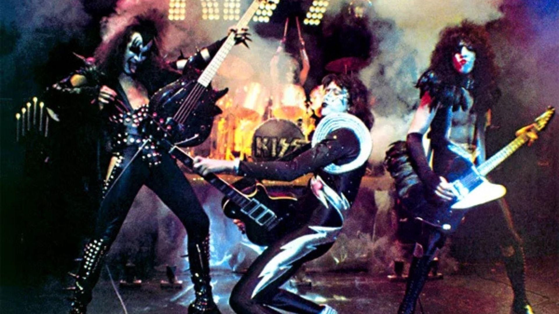 Album, który uratował karierę Kiss. Oto historia koncertowego "Alive ...
