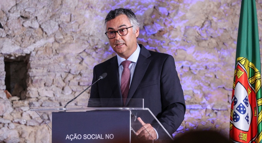 Fernando Alexandre chamado ao Parlamento por causa dos alunos de Medicina