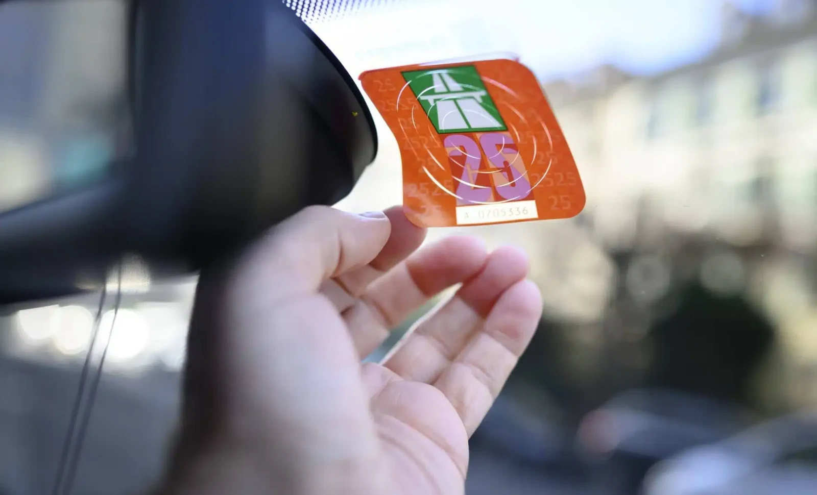 Berne dit non à la hausse du prix de la vignette autoroutière