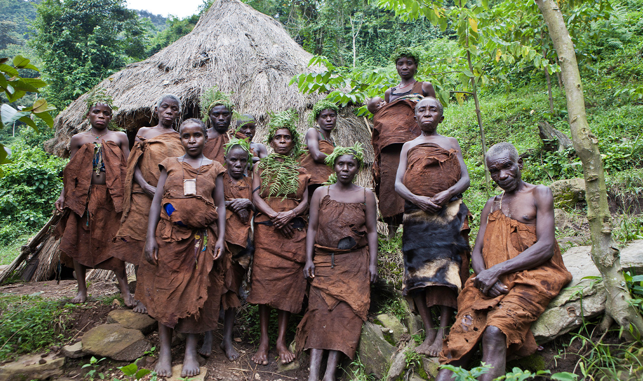 Authentic Photos Of The Batwa People, Who Lived Peacefully Until They ...