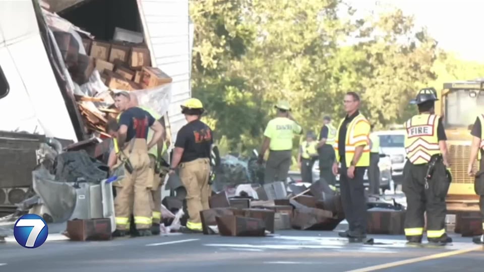 'Sounded like a bomb went off;' 911 callers describe semi crash that ...