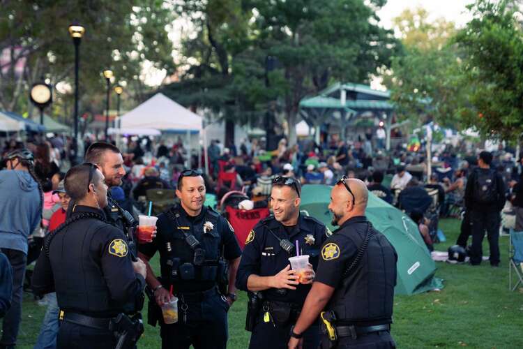 East Bay mayor is asking businesses for $25,000 a year to keep downtown ...