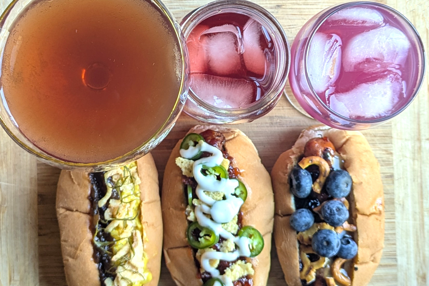 This new kit pairs gourmet hot dogs with craft cocktails — and delivers ...