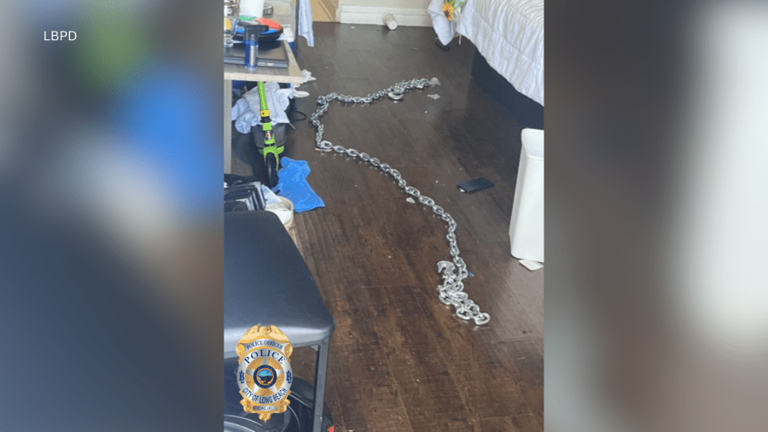 Thieves used stolen SUV, chain in ATM thefts, Long Beach police say