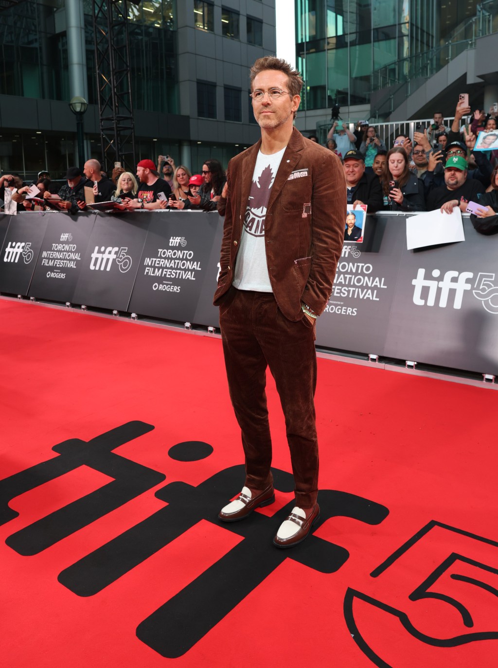 Ryan Reynolds blasted for being ‘rude’ and ‘condescending’ to child ...