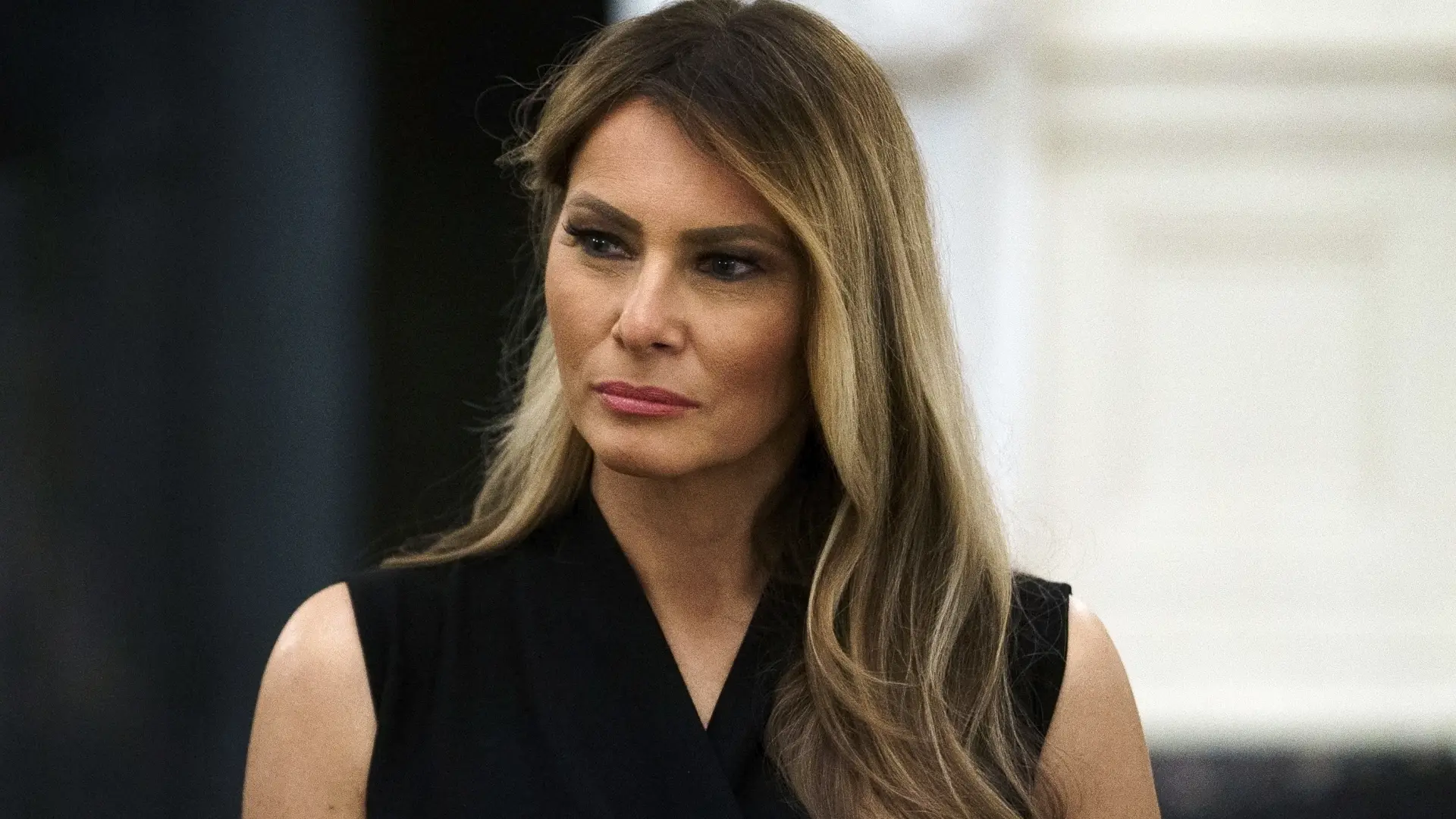 Melania Trump alerta sobre el impacto de la IA: "Los robots ya están aquí"