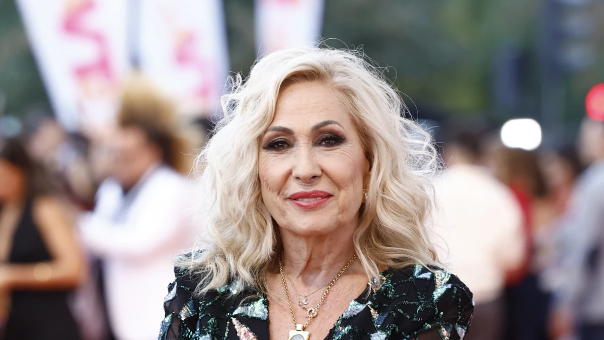 El espejo del alma de Rosa Benito: microblading y plasma, el secreto de ...