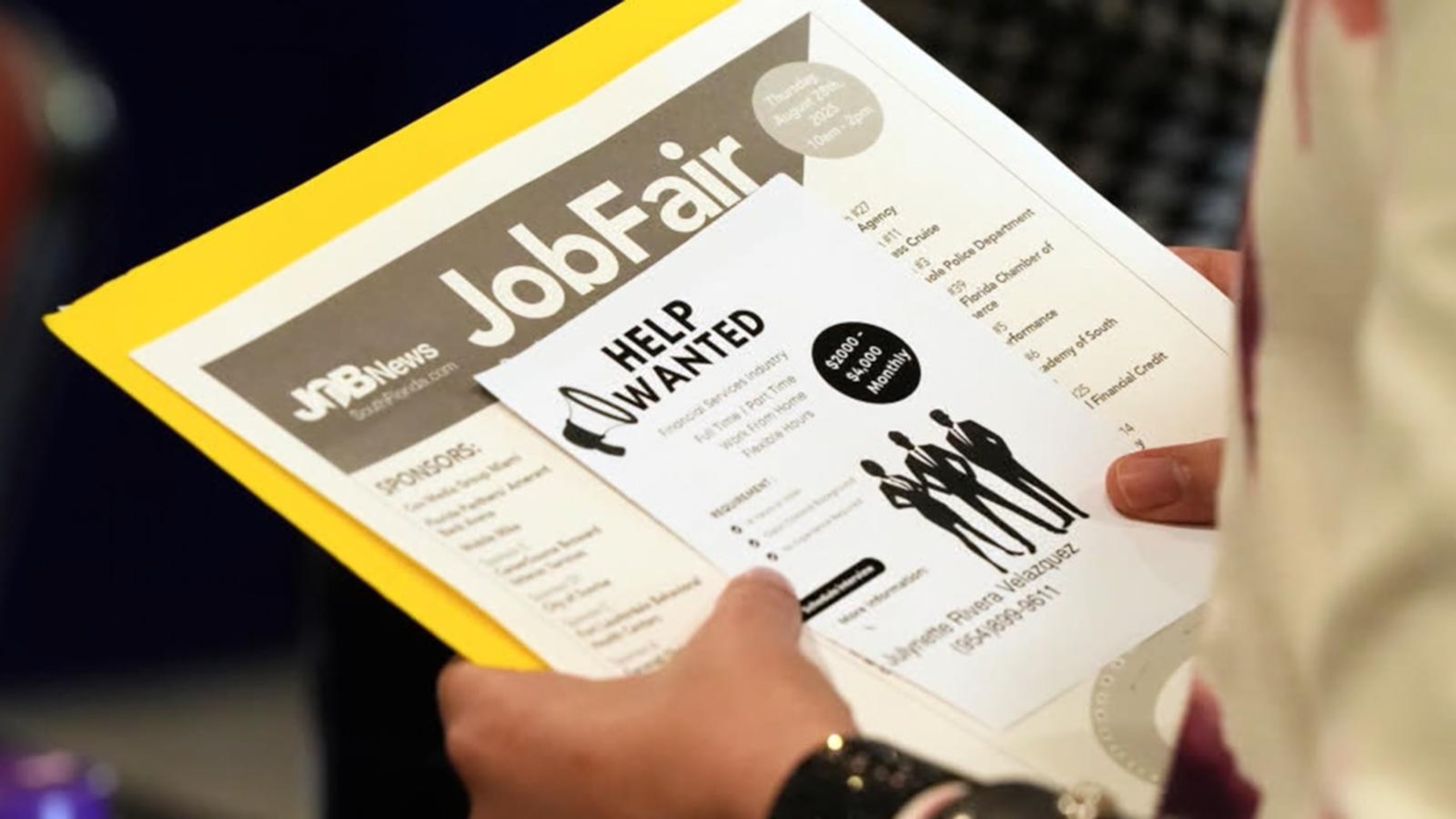 Weak jobs report raises concerns as unemployment rises