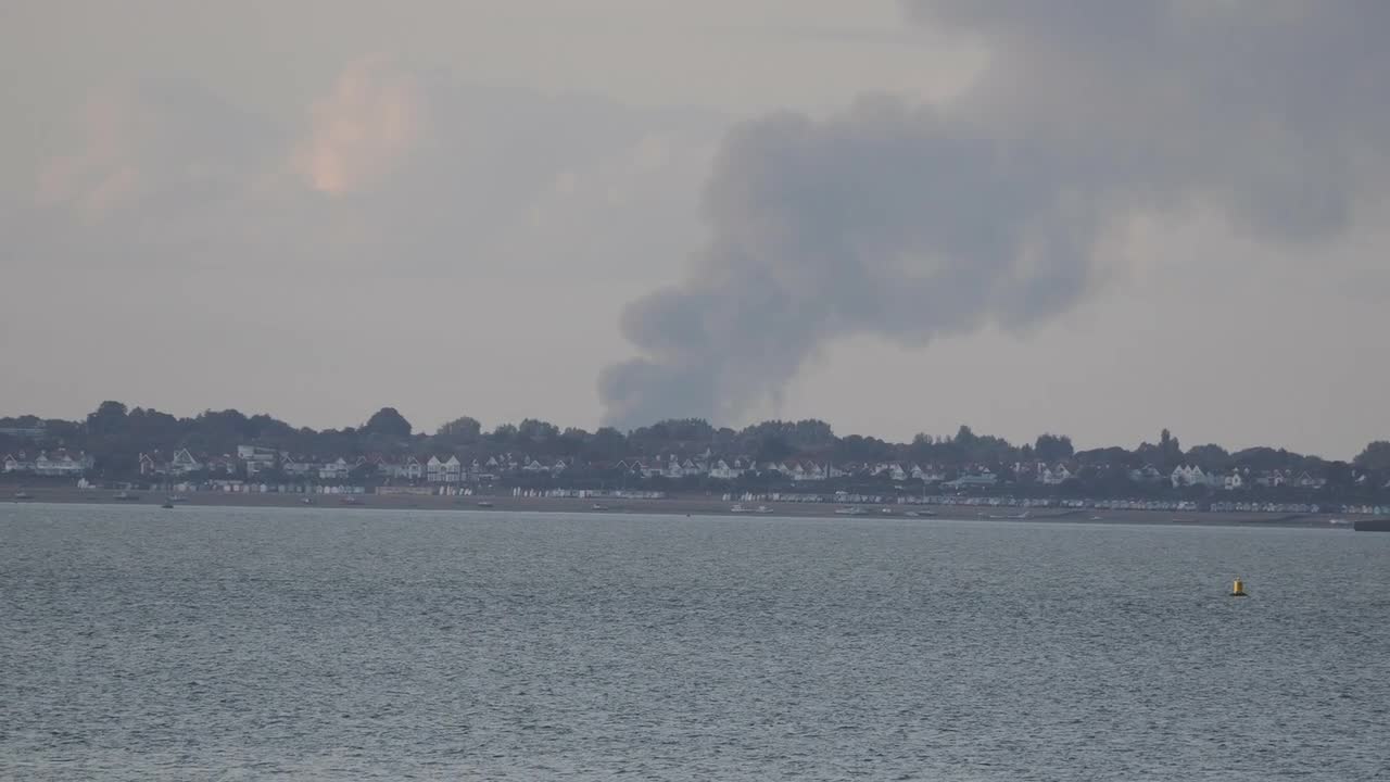 Smoke from Essex industrial fire seen from Kent, UK