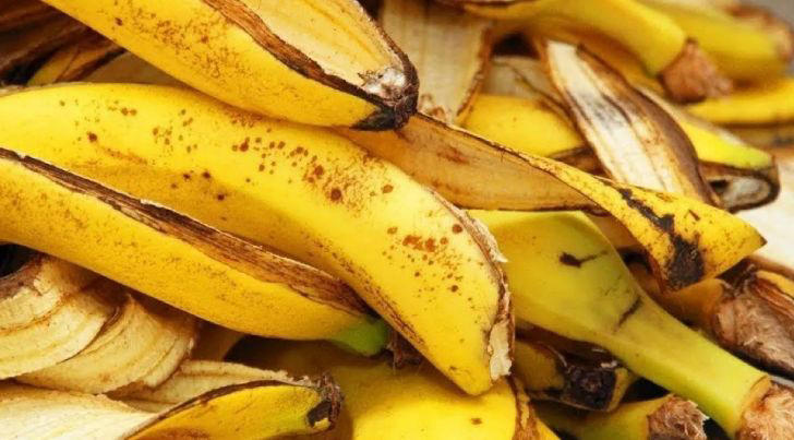 Cáscara de banana con vinagre: por qué debes mezclarlos y para qué sirve