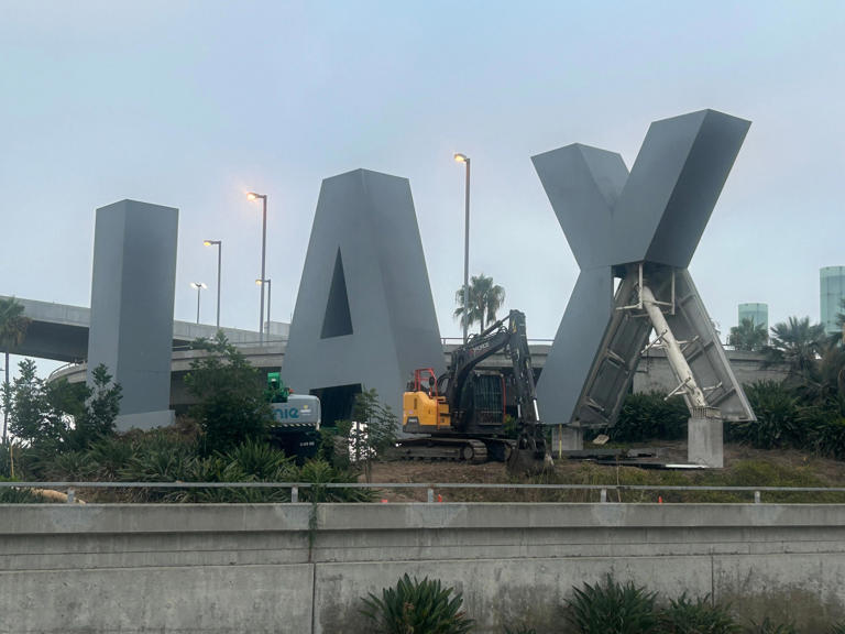 LAX’s iconic sign is coming down — Here’s why.