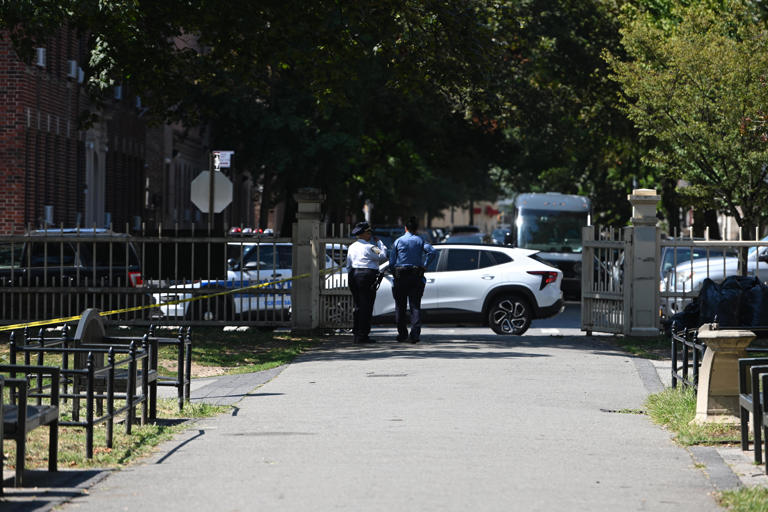 Two men sought in shooting of 14-year-old boy in Rufus King Park in ...