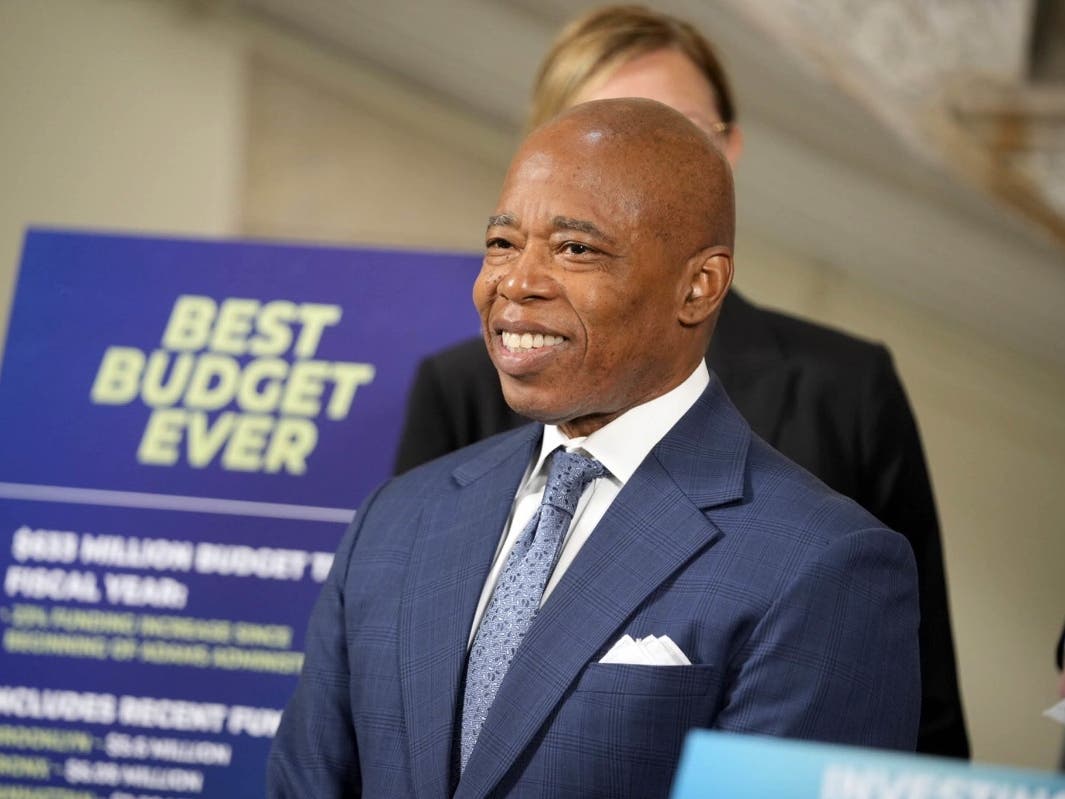 Mayor Adams Says He's Staying In NYC Mayoral Race, Despite Trump Admin ...