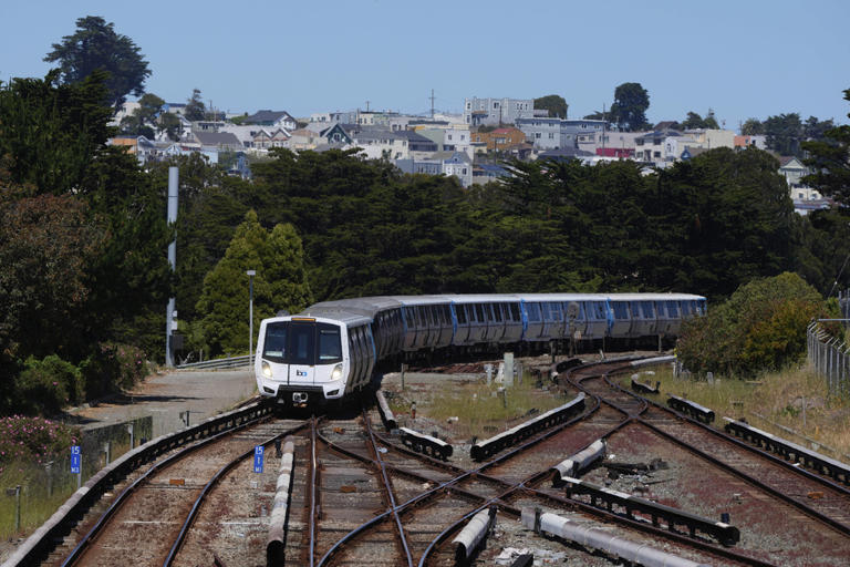 San Francisco Bay Area commuter trains shut down for 7 hours because of ...