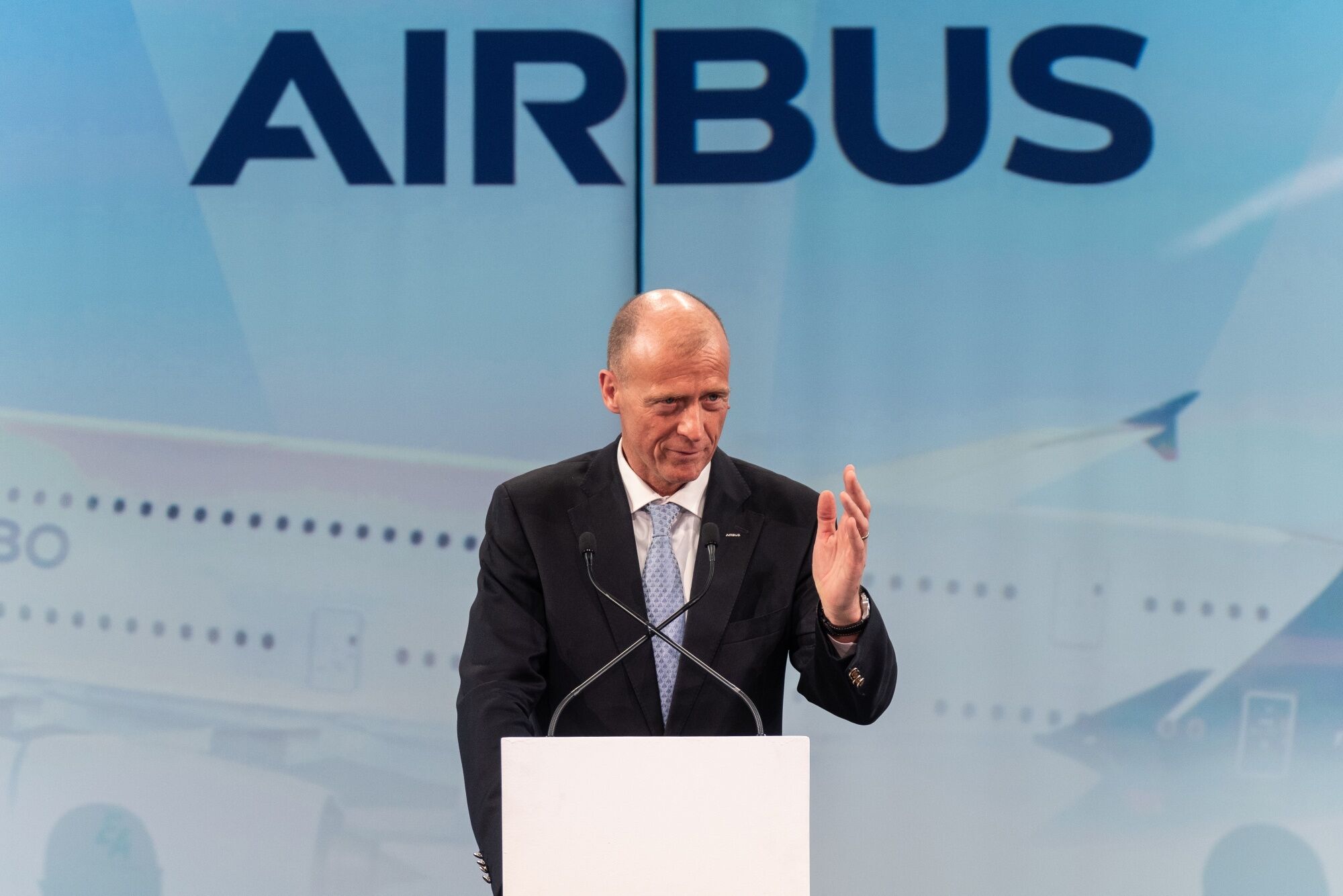 Ex-Airbus CEO Enders in Talks to Join Tankmaker as Chairman
