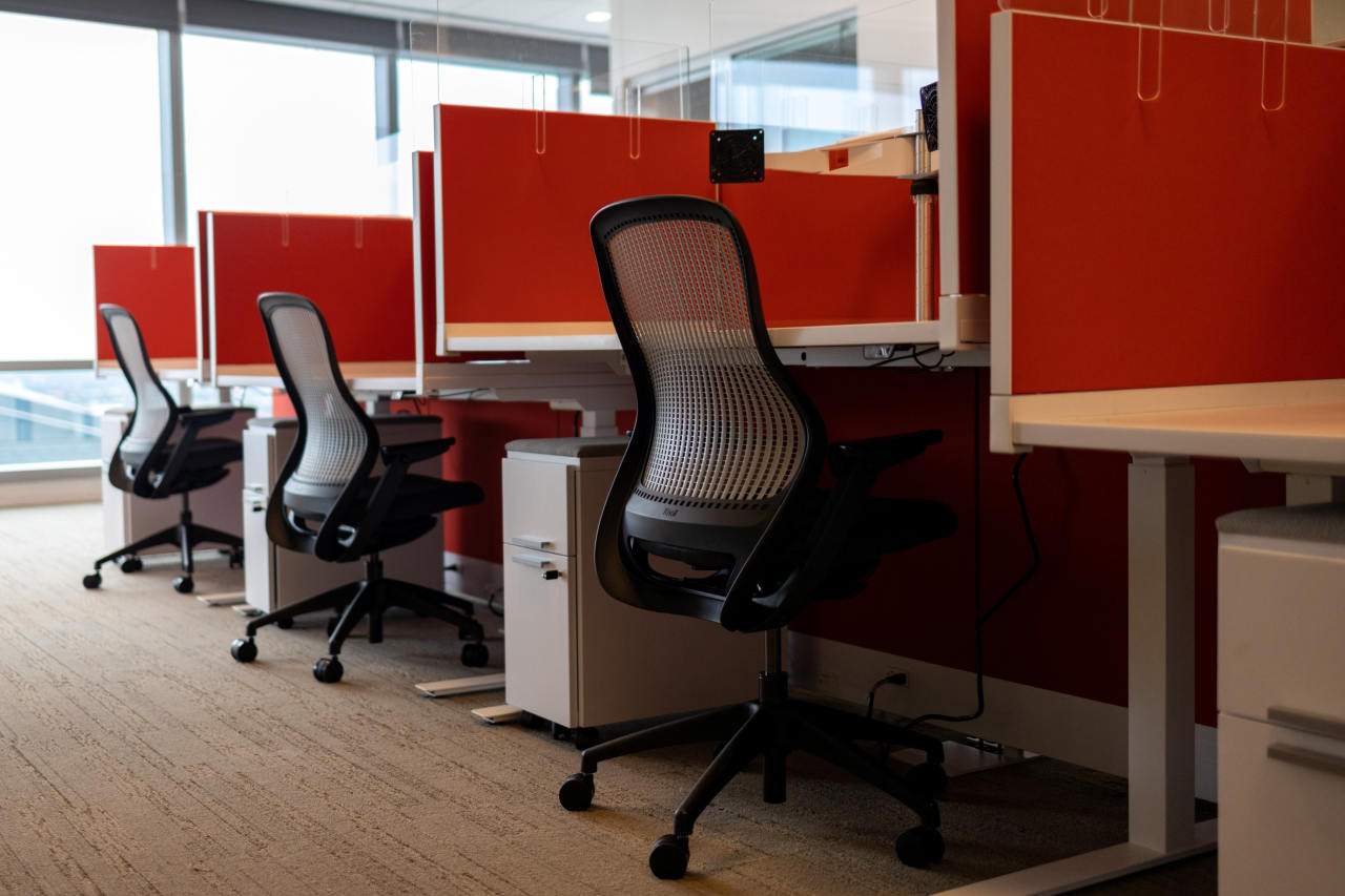 IT Unemployment Fell in August. But the Tech Jobs Market Is Still ...