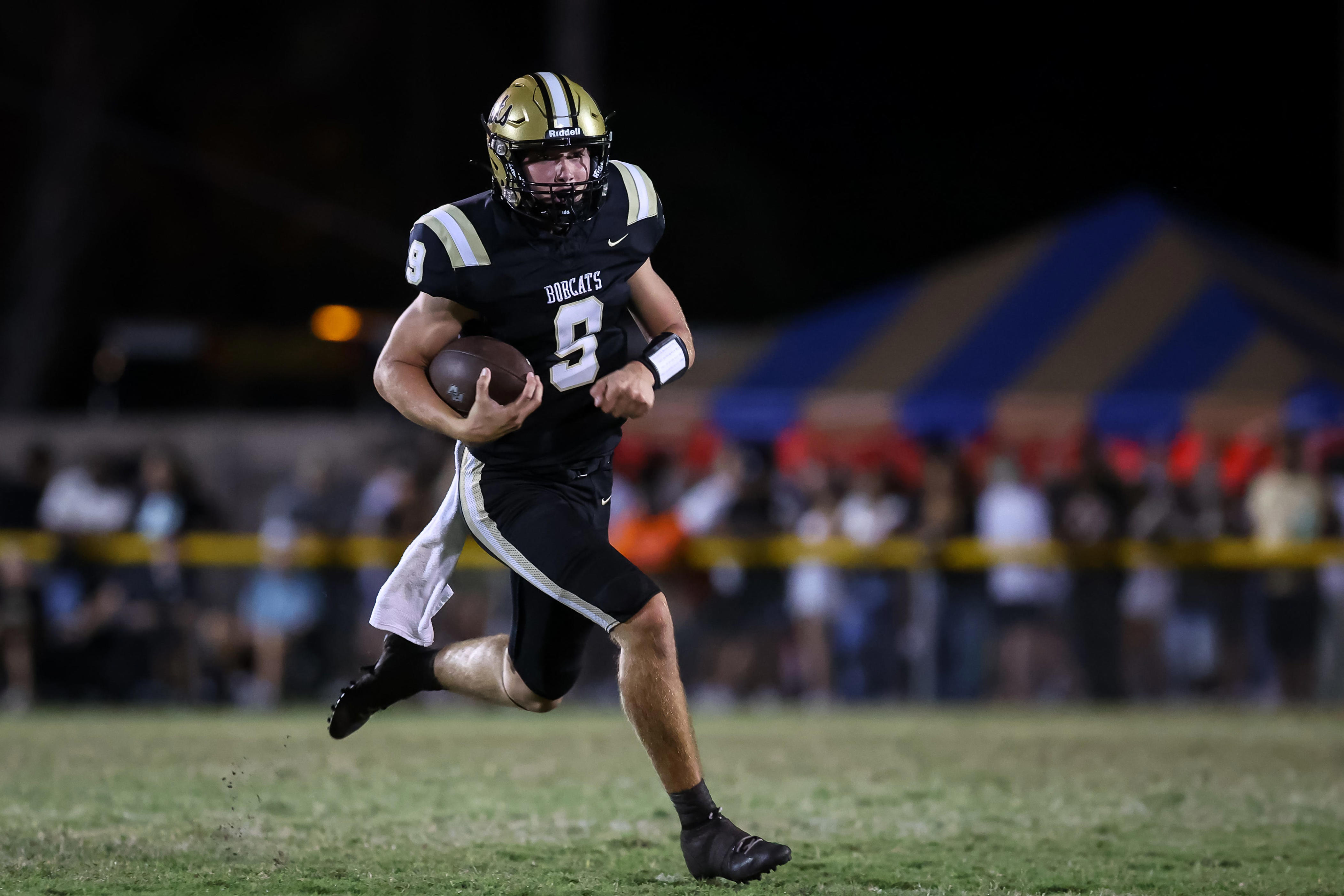 Sweet revenge: Buchholz football rattles Manatee and Gators legend ...