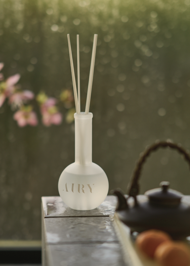 How Do Reed Diffusers Actually Work? Their Secrets Explained, and How ...