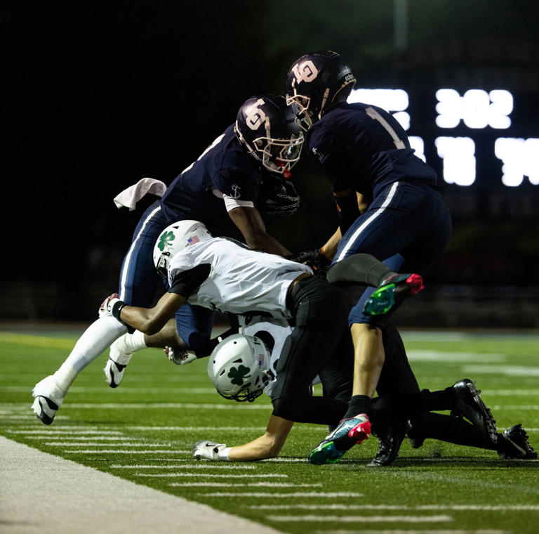 Lake Oswego rolls Sheldon in LaMarcus Bell’s return to the Laker lineup