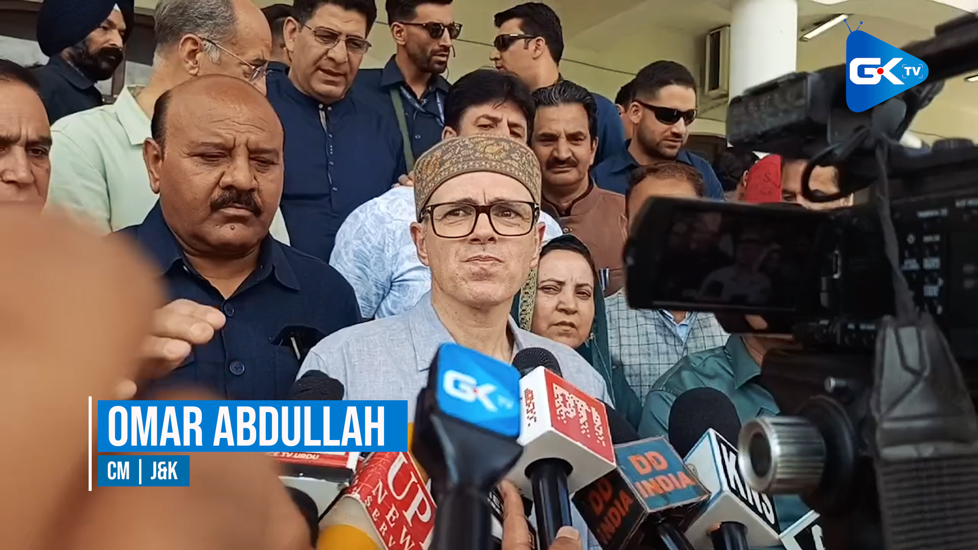 “Unnecessary step”: CM Omar questions installation of emblem at Dargah ...