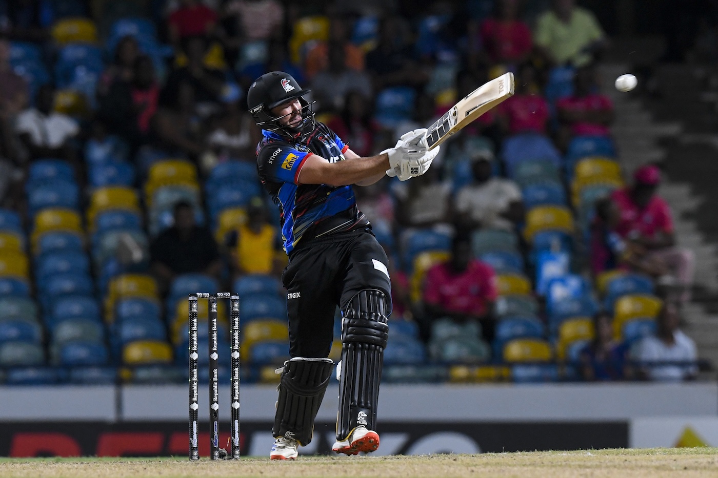 Gous leads Falcons to last-ball victory, Royals continue to be winless