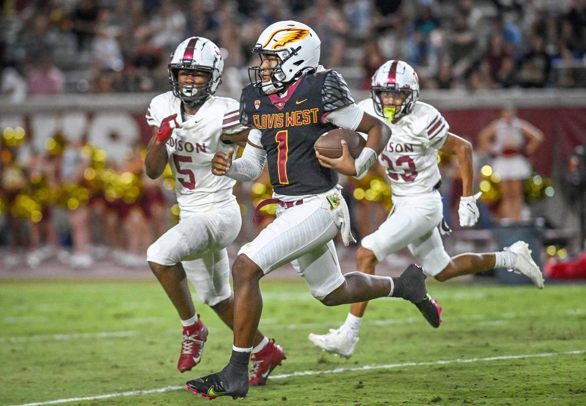 JJ Howard leads Clovis West to victory, plus two games were decided late