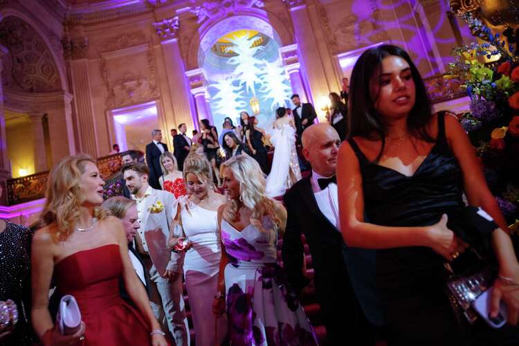 Photos: Check out the glamour and VIPs from the San Francisco Opera Ball