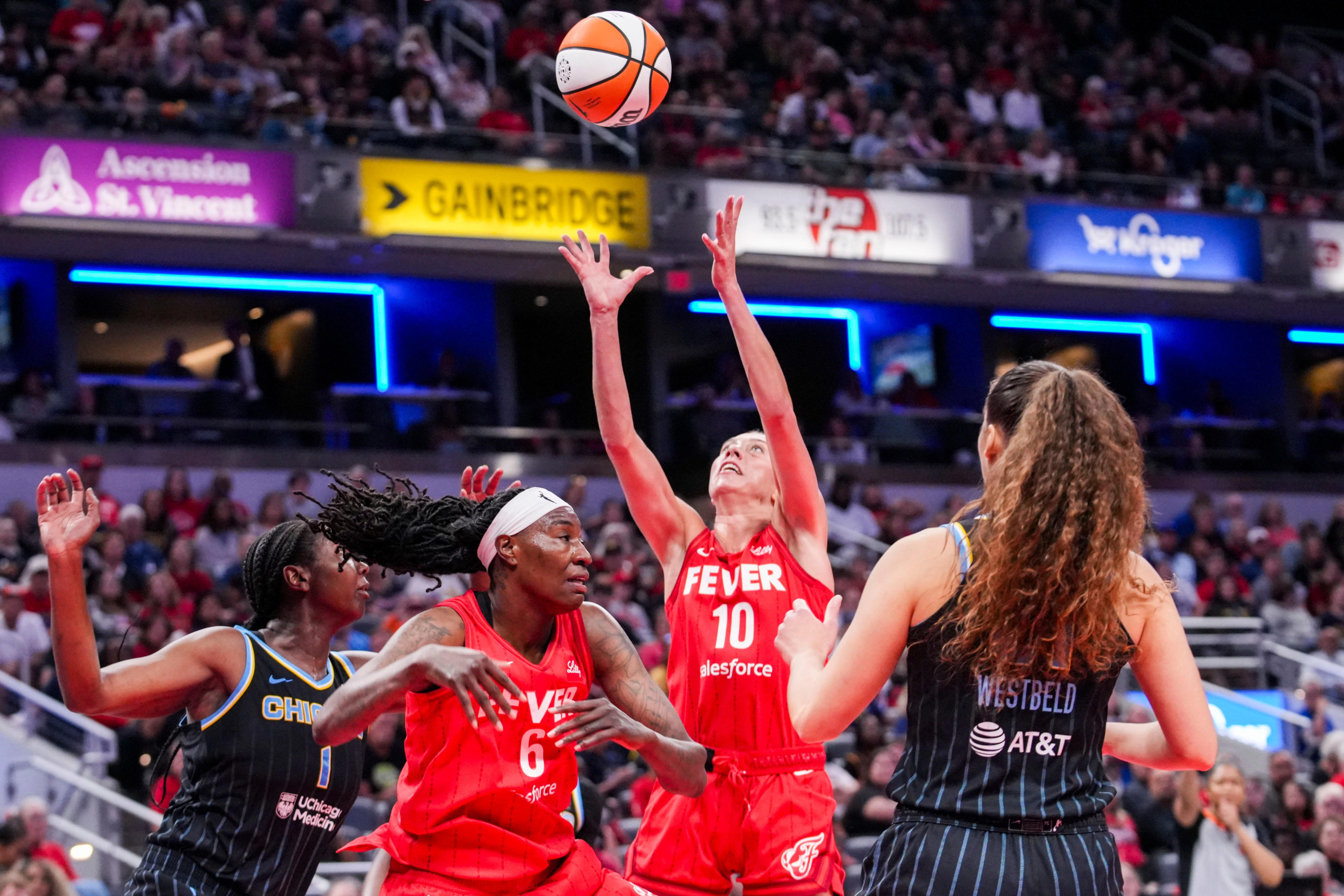 Indiana Fever Clinch Playoff Berth Blow Out Washington 94 65
