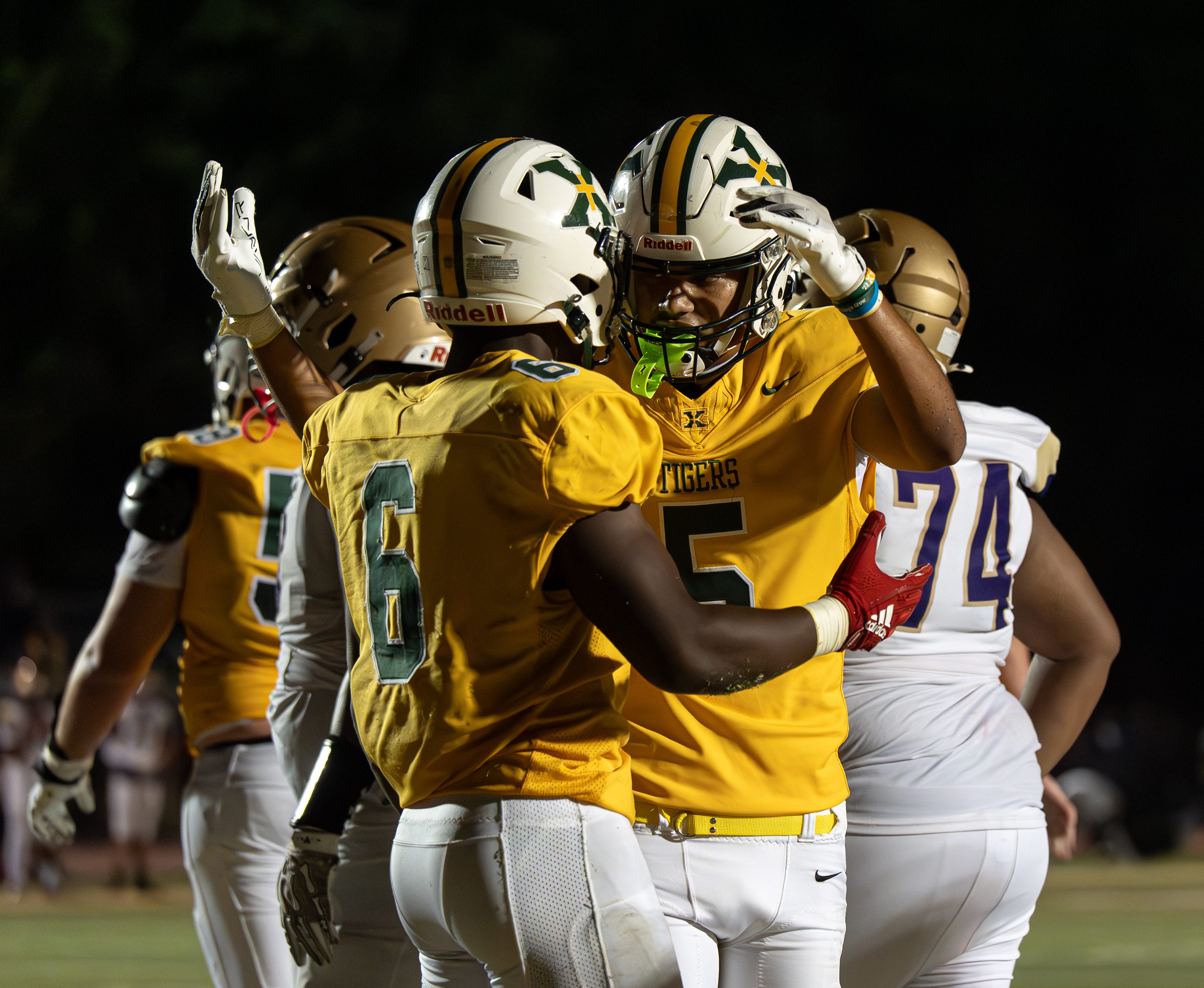 Kentucky high school football scores: Louisville-area KHSAA scoreboard ...