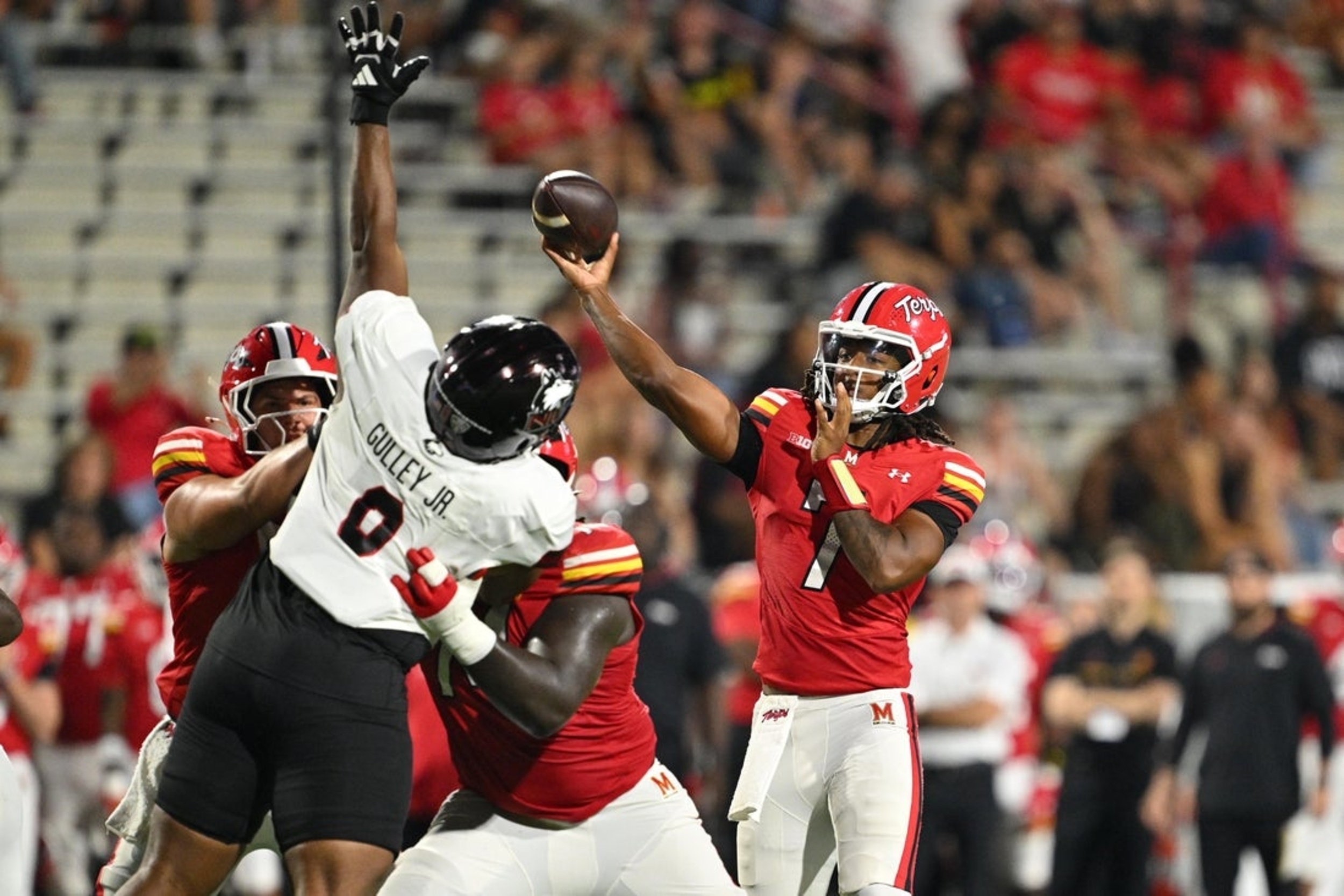 Malik Washington dazzles again as Maryland downs NIU