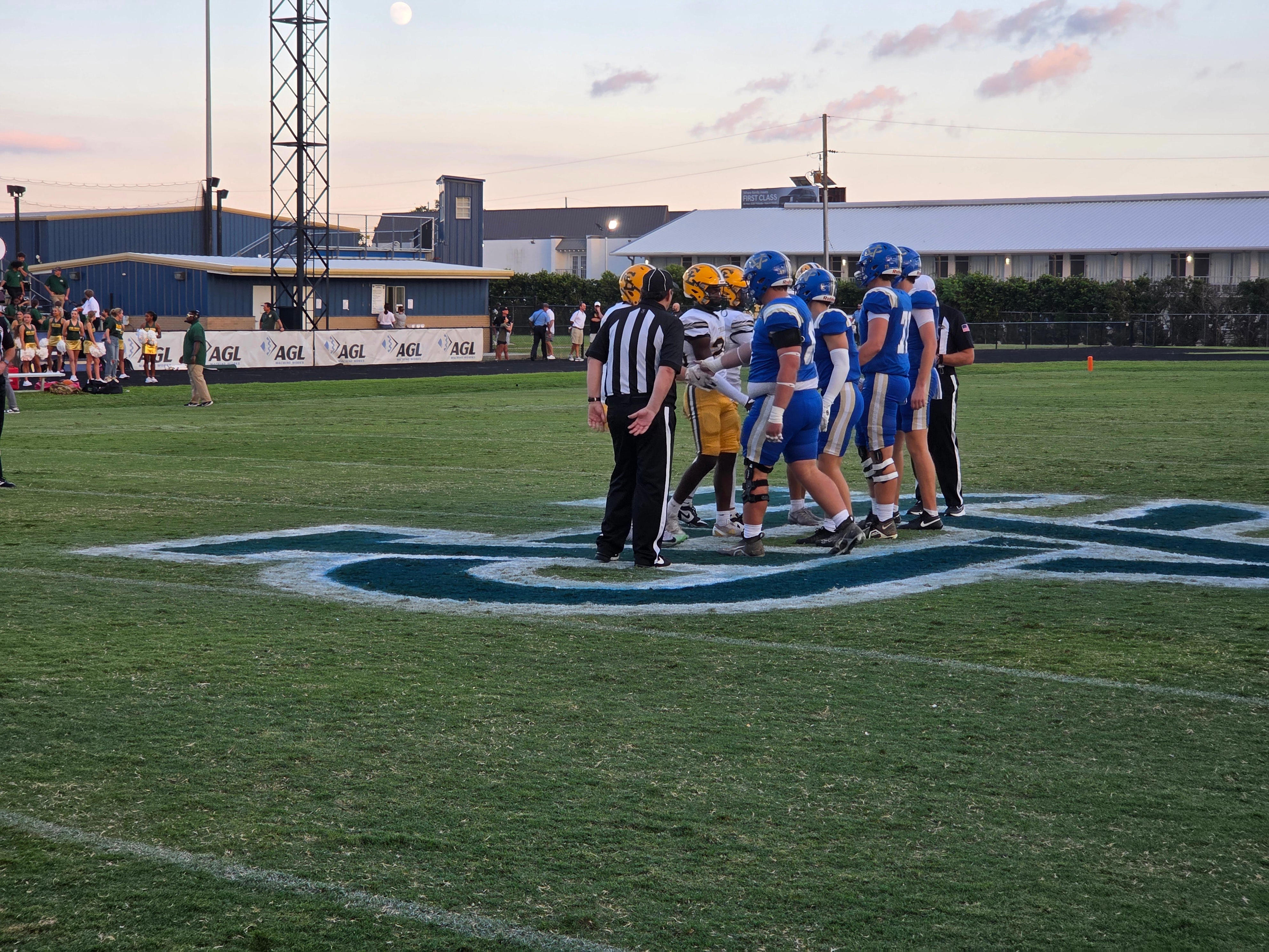 Vandebilt Catholic football opens 2025 season with a Week 1 rout of ...