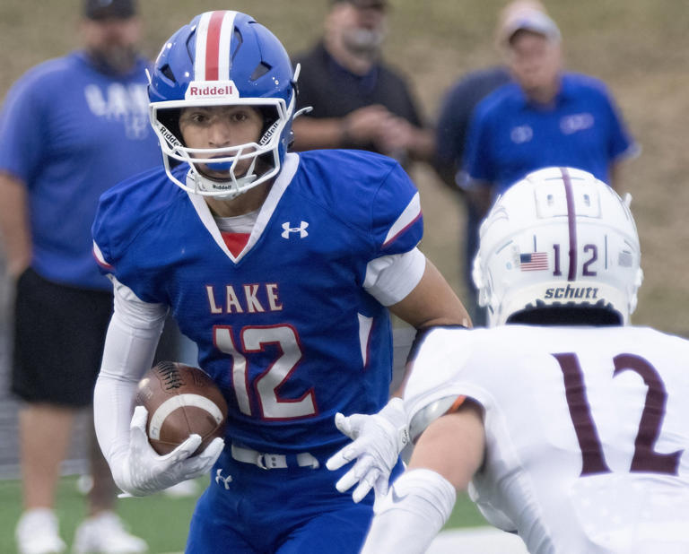 Federal League football | Tough night for Lake's DeGeorge, RB depth at ...