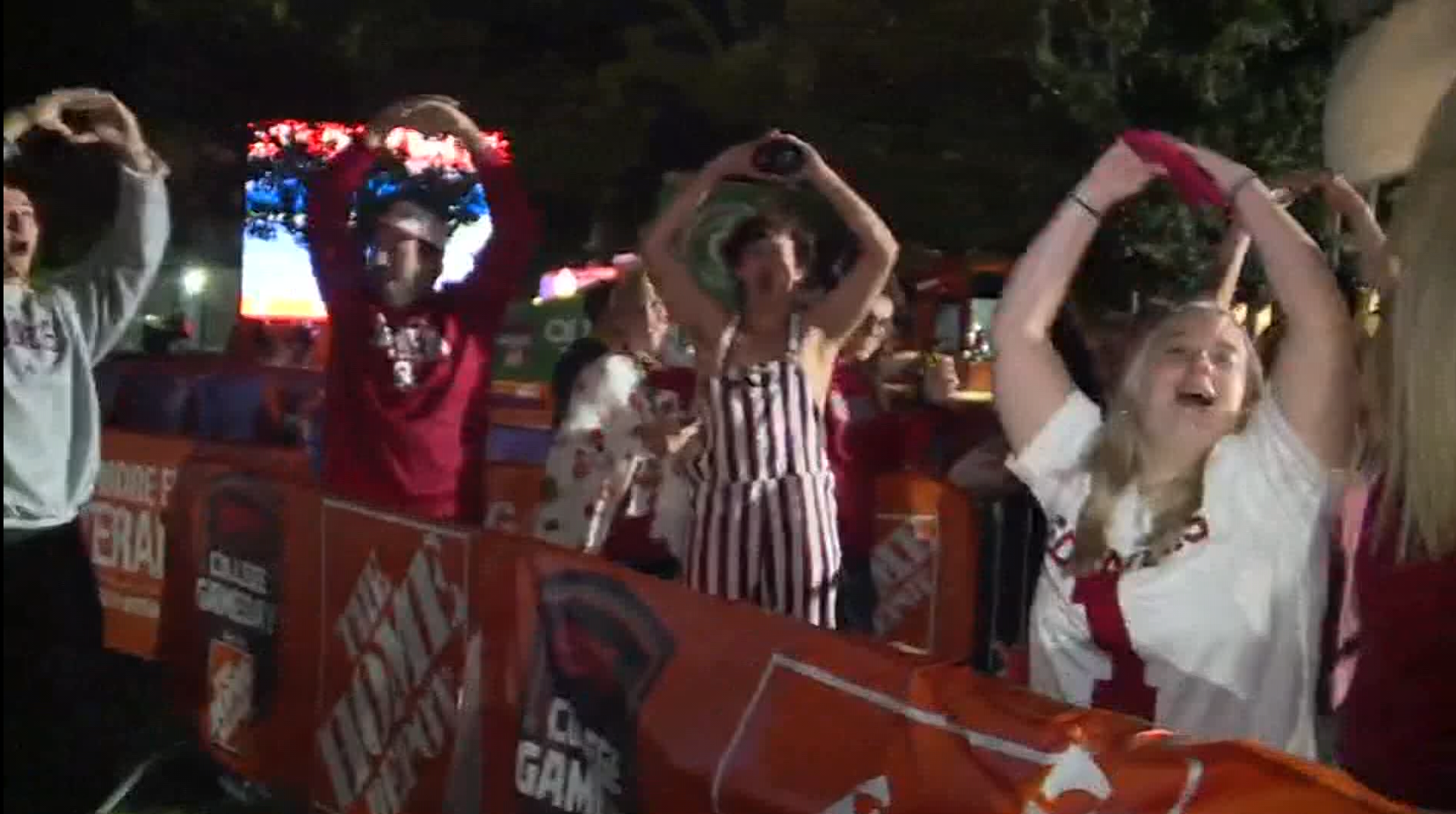Fans ready as OU set for epic college football showdown with Michigan