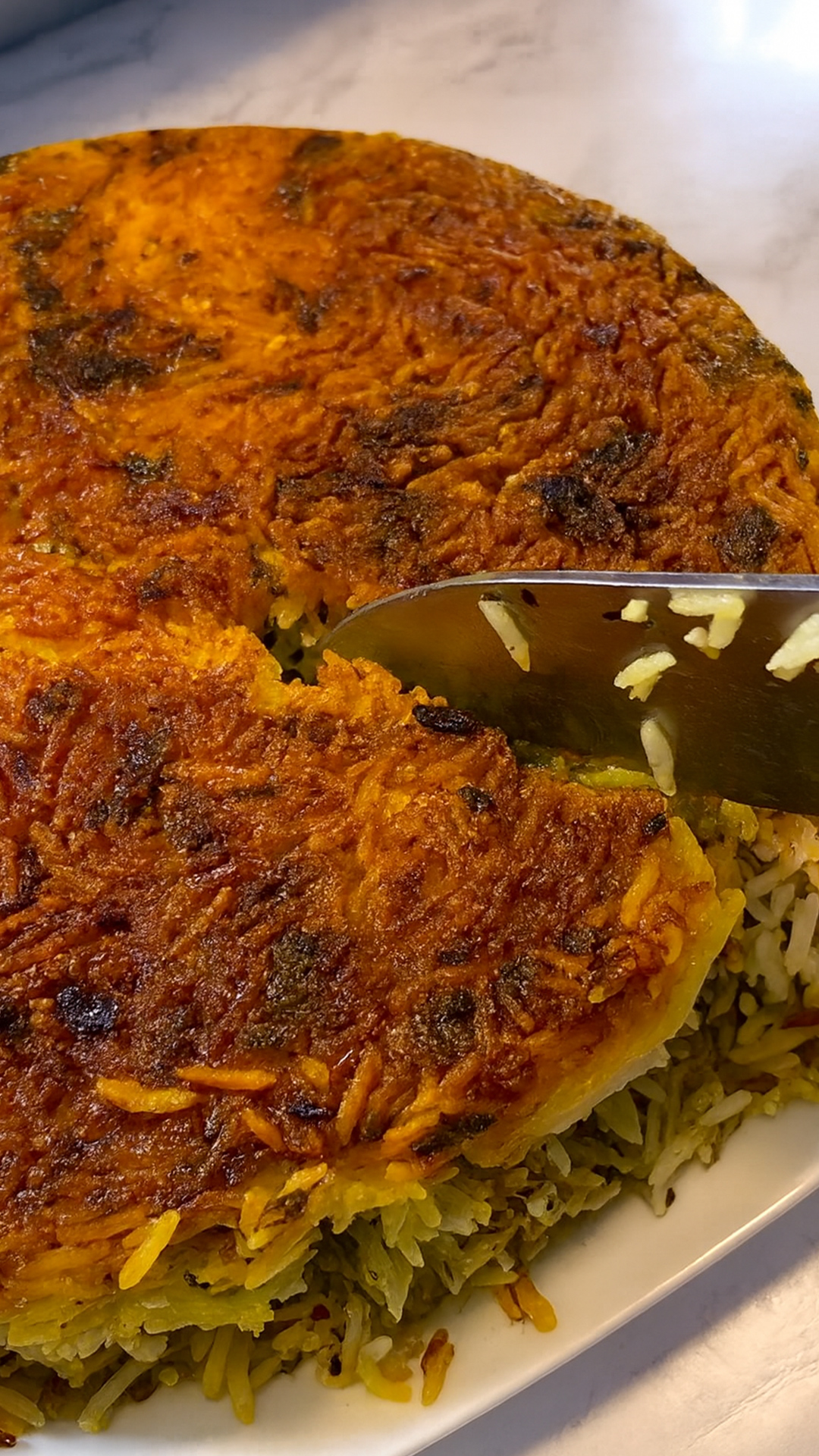 How to Make Vegan Sabzi Polo with Tahdig